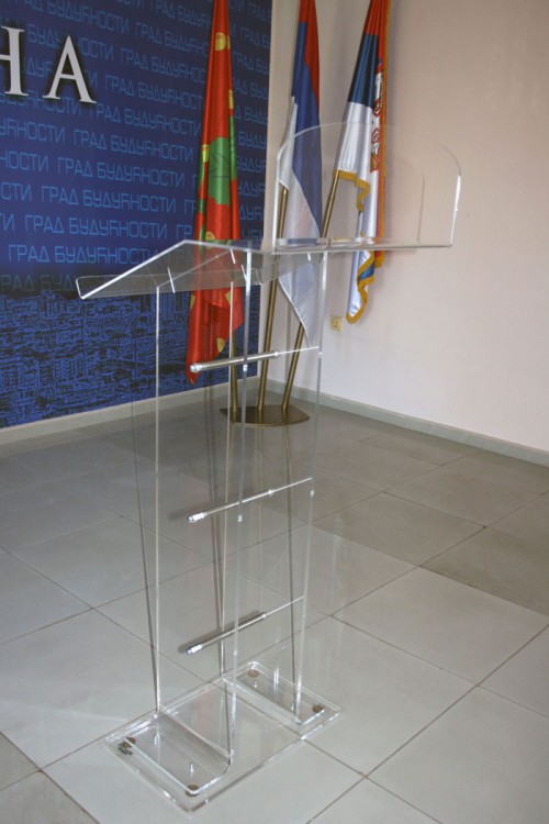 Govornica od klirita / Pultovi i govornice - Formex Kragujevac ...